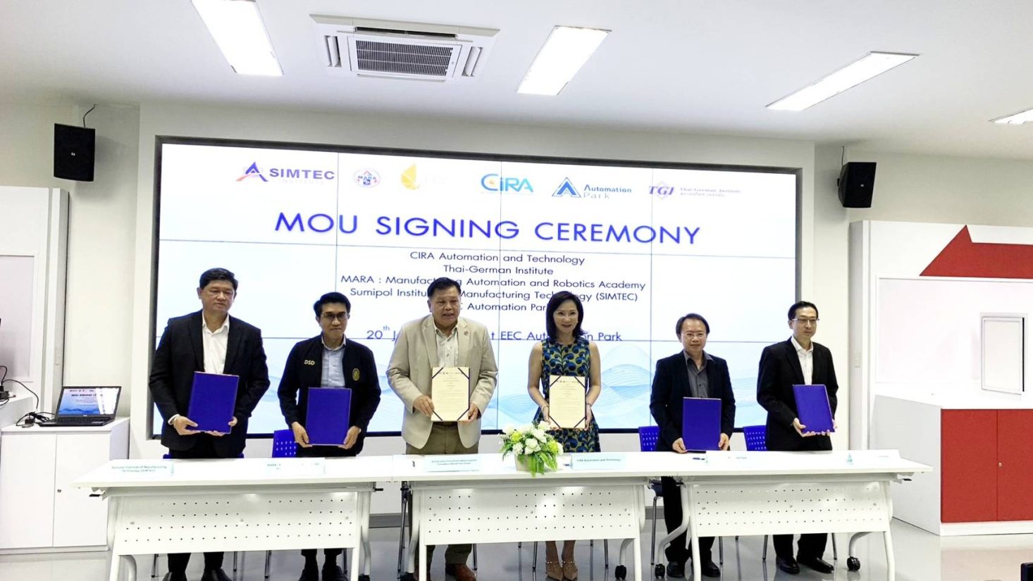 SIMTEC จับมือ 4 พันธมิตรลงนาม MOU ยกระดับความร่วมพัฒนากำลังคนด้านปัญญาประดิษฐ์ - SIMTEC สถาบัน ...