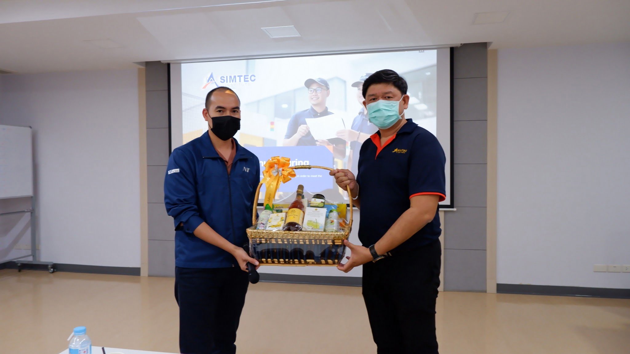 SIMTEC ต้อนรับ ผู้เข้าอบรบหลักสูตร “Supervisor ขั้นเทพ รุ่นที่ 4” ศึกษาดูงาน Learning Factory ...