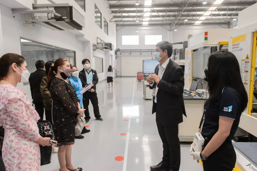 ผู้บริหาร อาจารย์ คณะศึกษาศาตร์ ม.เกษตรฯ นำคณะเข้าเยี่ยมชม SIMTEC Learning Factory - SIMTEC ...